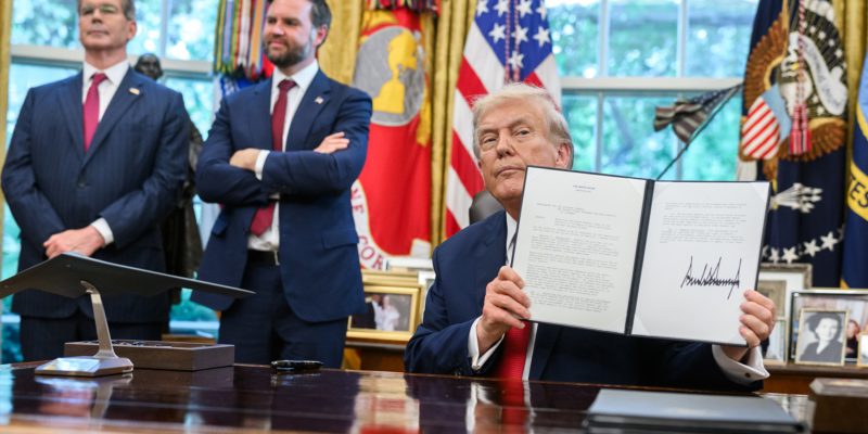 Donald J. Trump: - La Civiltà Cattolica
